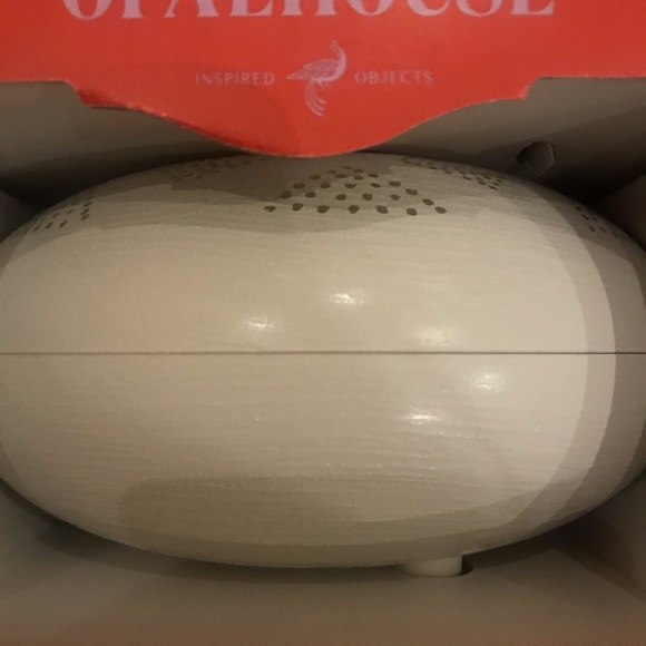 Opalhouse | Accents | New Opalhouse Dotted Orb Oil Diffuser Whitegold ...